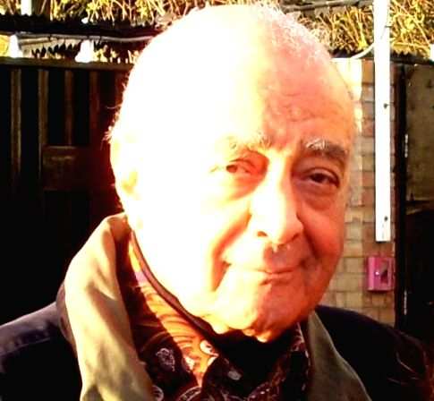 Mohamed Al-Fayed, father of Princess Diana's boyfriend Dodi, dies at 94