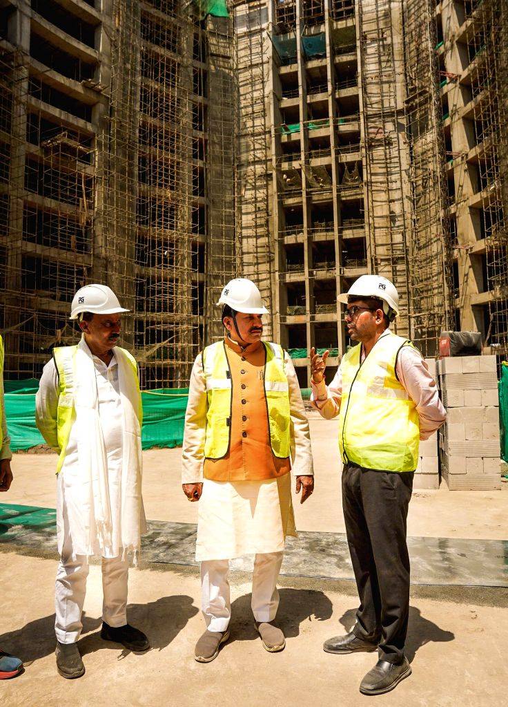 Mohan Yadav Inspects Under-Construction IT Park-3