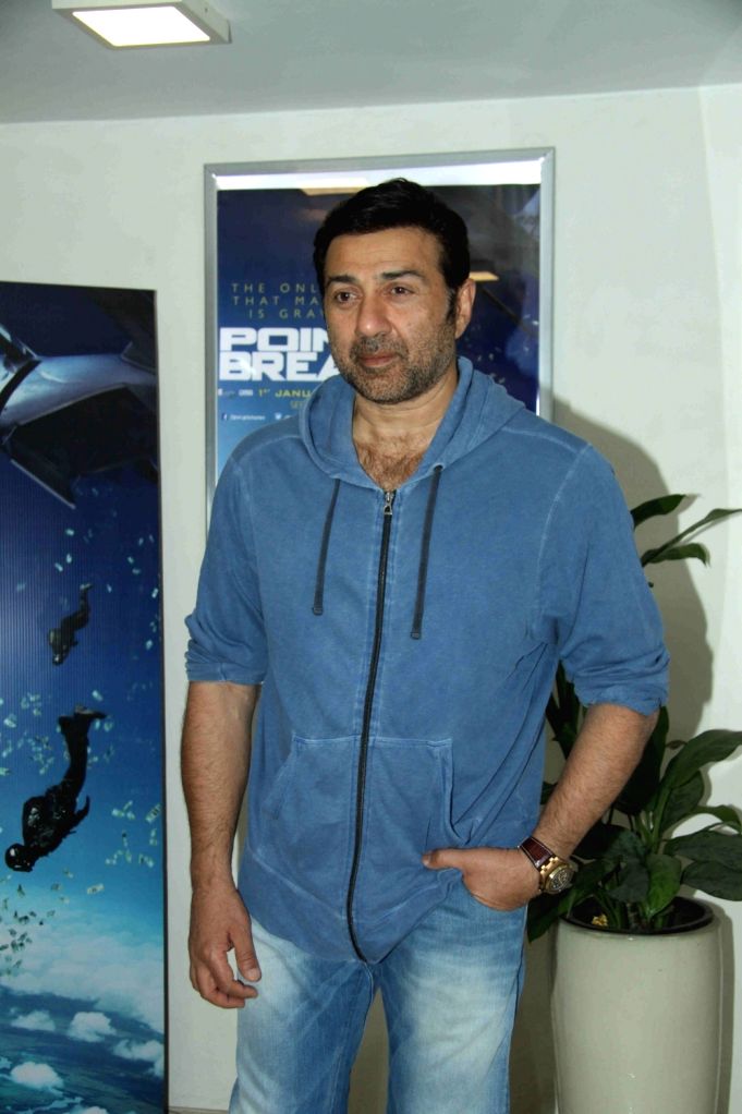 Sunny Deol to host 'Savdhaan India' (TV Snippets)