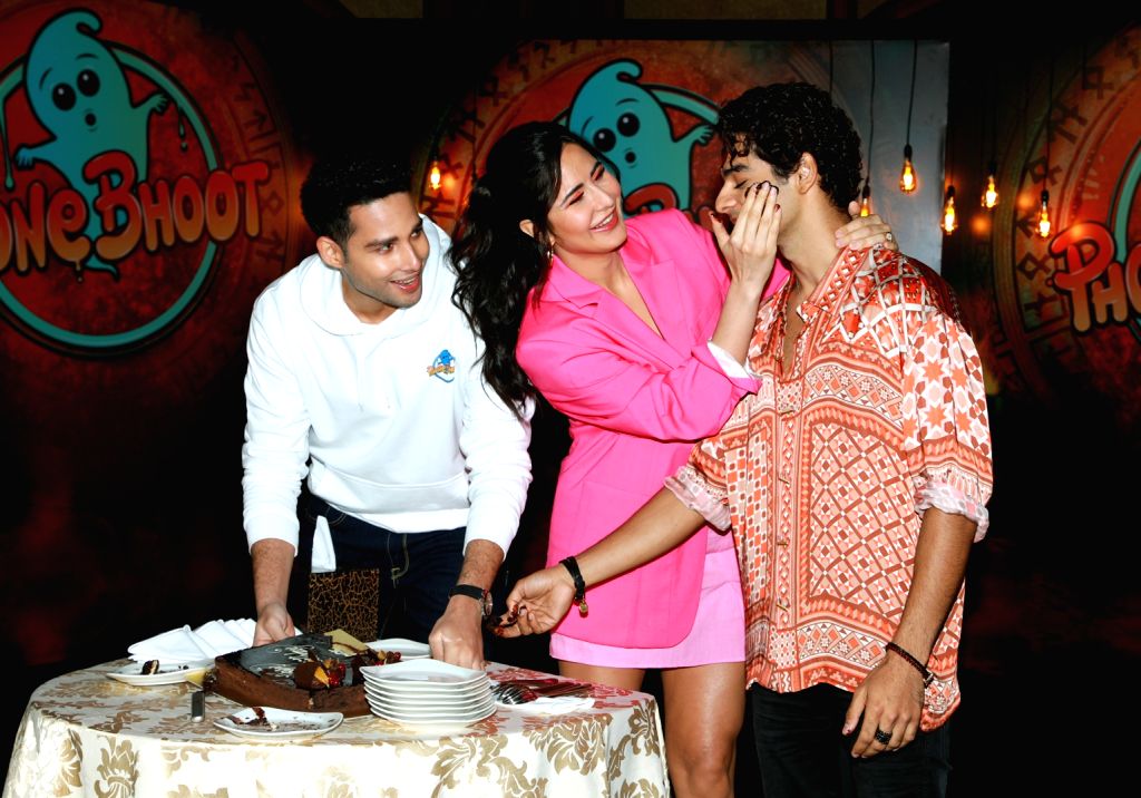 'Cake fight': Katrina, Siddhant celebrate Ishaan Khatter's birthday