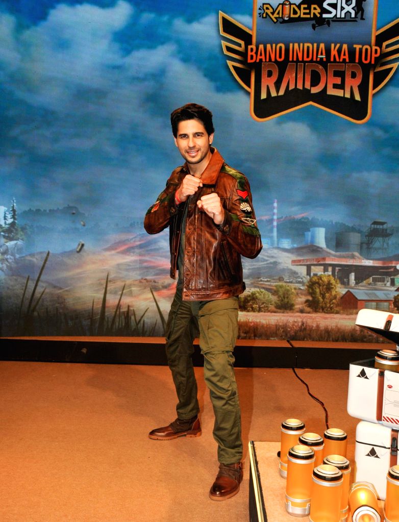 Mumbai : Indian actor Sidharth Malhotra at the launch of Battle Royale ...