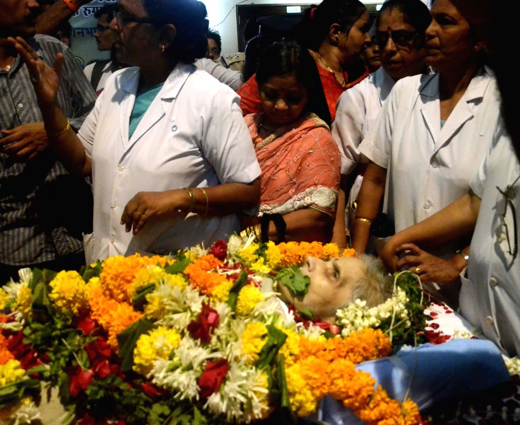 Nurse Aruna Shanbaug dead