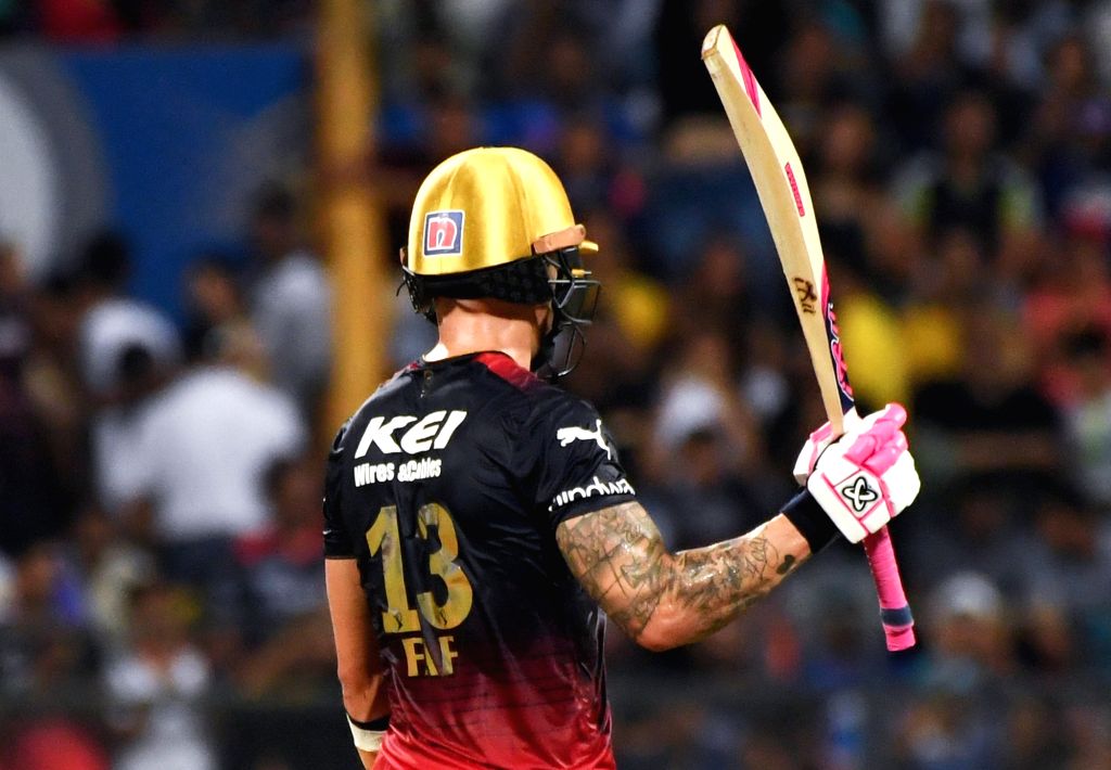 Mumbai : Royal Challengers Bangalore captain Faf du Plessis celebrates ...