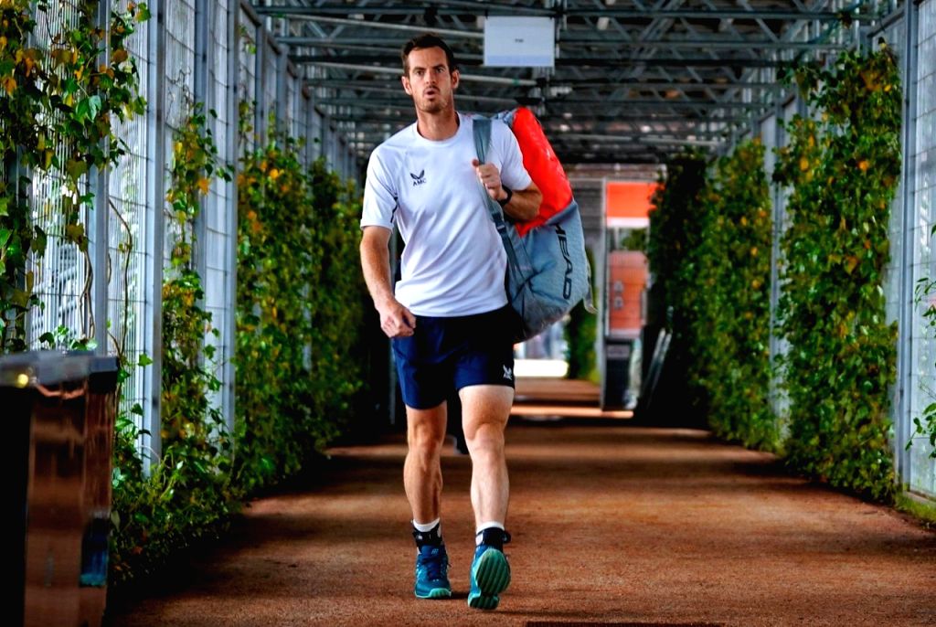 Free Photo :Murray overcomes Wawrinka challenge to make it to ...