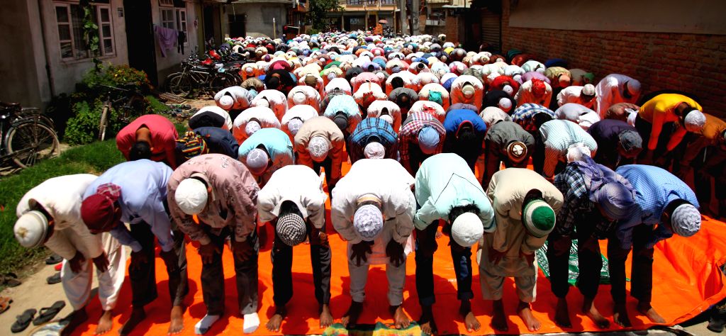 NEPAL-KATHMANDU-RAMADAN-PRAYERS