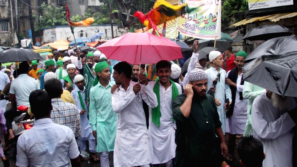 Kolkata : Muslim people celebrating Eid Milad-un-Nabi in Kolkata