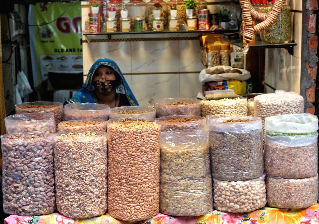 Muslim peoples purchasing Seviyan and Dry fruits on the eve of Muslims ...