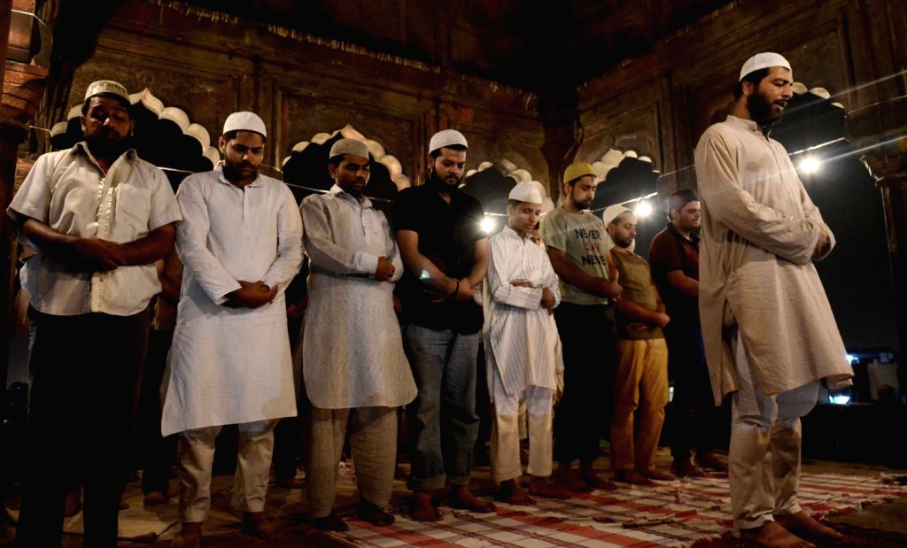 Holy month of Ramzan first day of namaz
