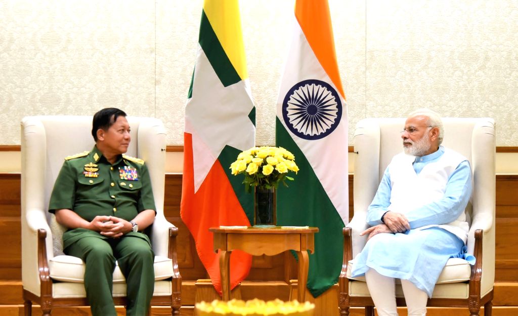 Myanmar's Snr-Gen Min Aung Hlaing meets Modi
