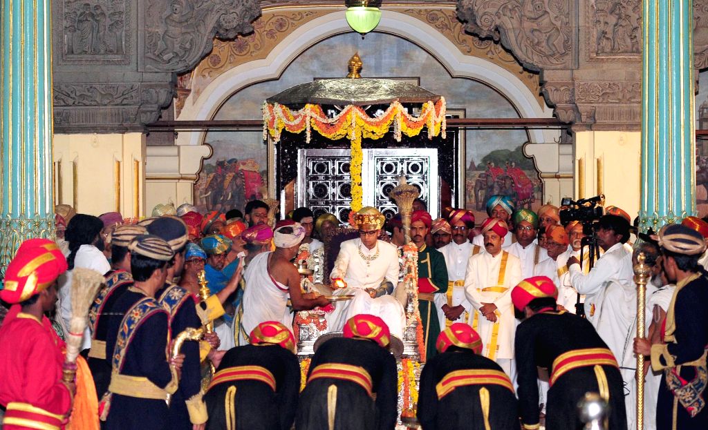 Yaduveer Krishnadatta Chamaraja Wadiyar seated on the 'silver throne'