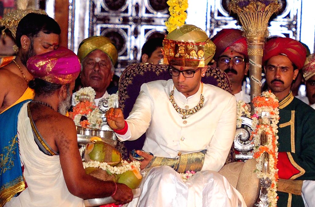 Yaduveer Krishnadatta Chamaraja Wadiyar seated on the 'silver throne'