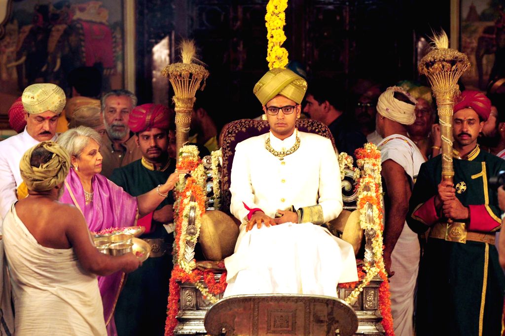Yaduveer Krishnadatta Chamaraja Wadiyar seated on the 'silver throne'