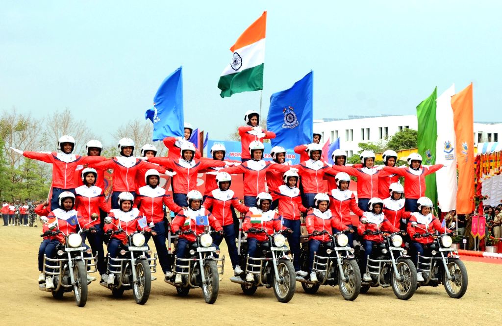 : Nagpur : CRPF women perform in a daredevil show during CRPF women ...