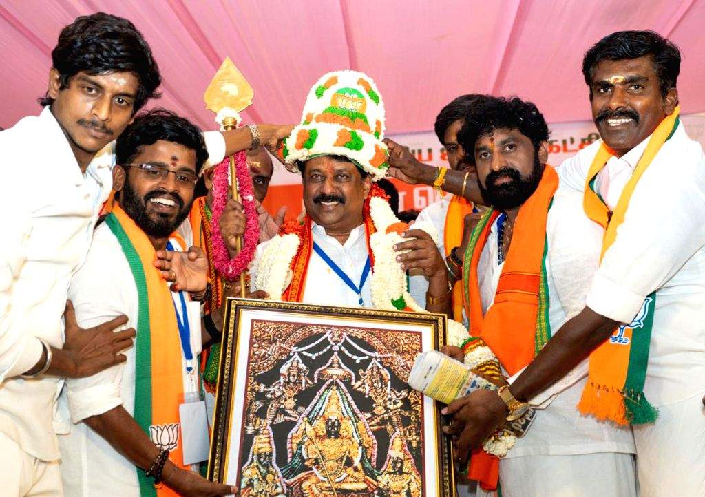 Nainar Nagenthiran attends the Madurai Perungoda Executives' meeting