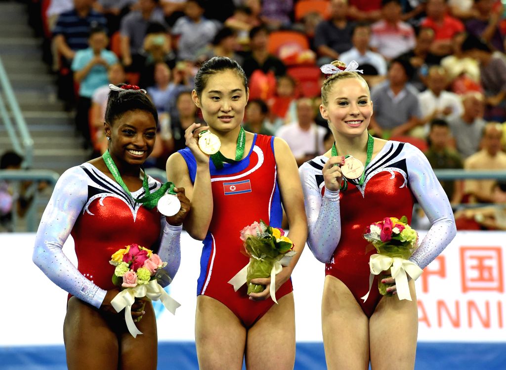 Awards ceremony of the women's vault final of the 45th Gymnastics World ...