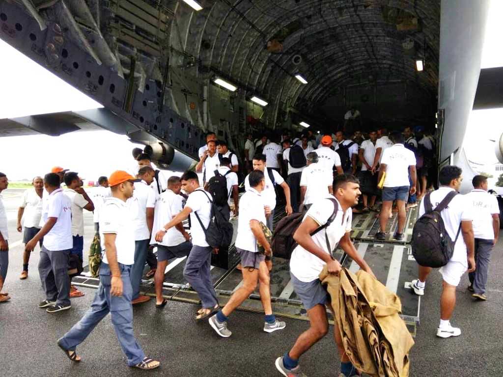 NDRF team reaches flood hi Bihar