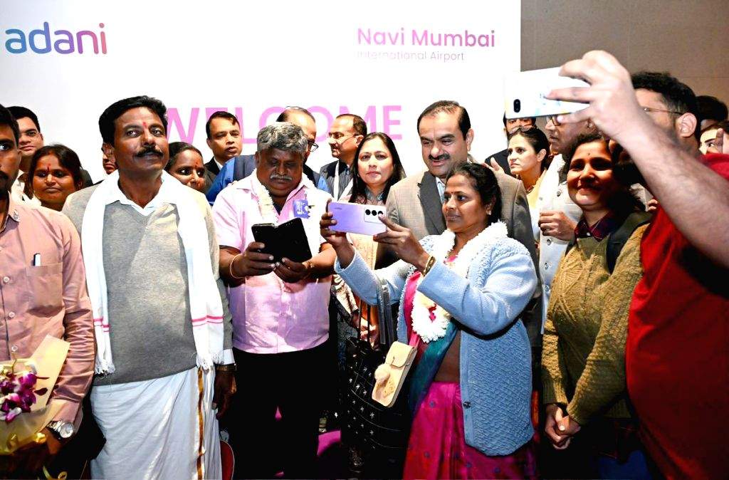 Navi Mumbai: Gautam Adani Welcomes First Passengers at NMIA