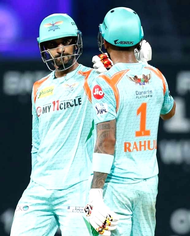 :Navi Mumbai:Lucknow Super Giants Captain KL Rahul celebrate with ...