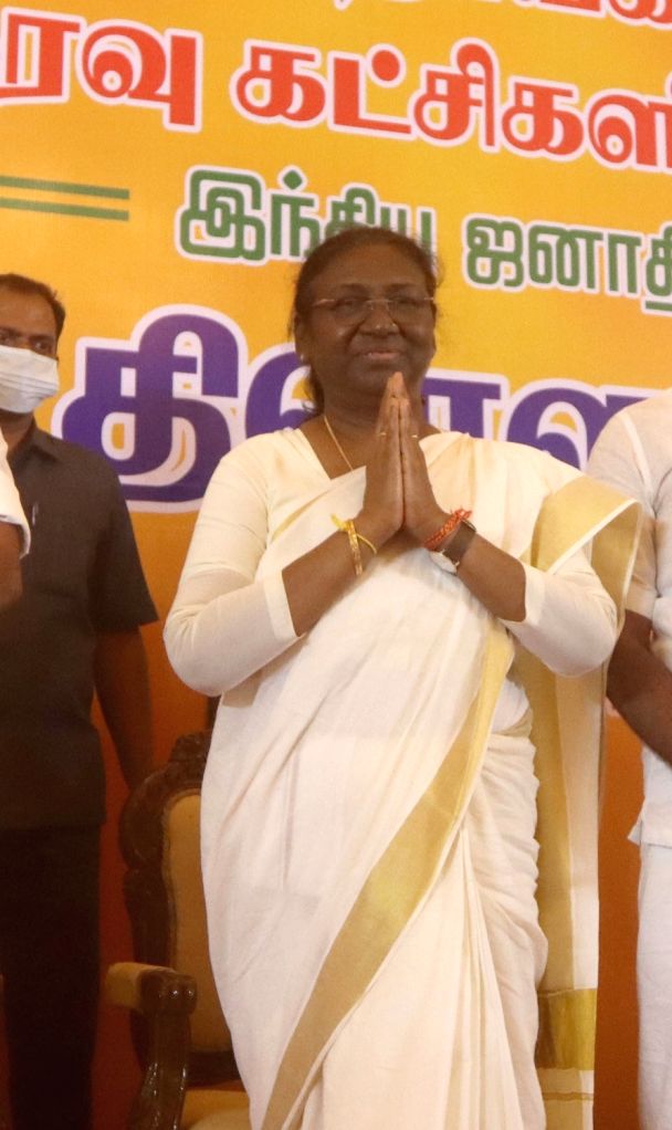 NDA's Presidential candidate Droupadi Murmu acknowledges greetings of ...