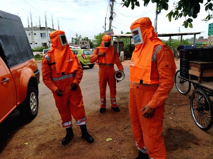 NDRF deploys 9 teams in flood-hit East & West Midnapore districts