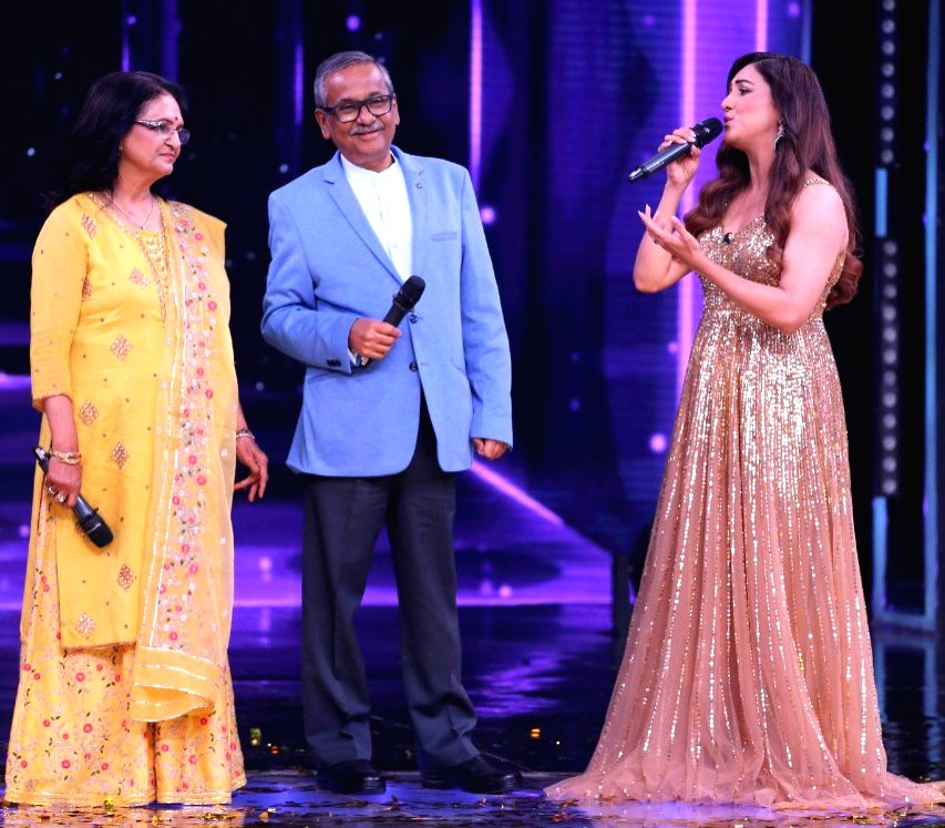 Free Photo : Neeti Mohan