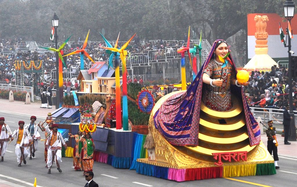 New Delhi:A tableau of Gujarat drives through Kartavya Path.