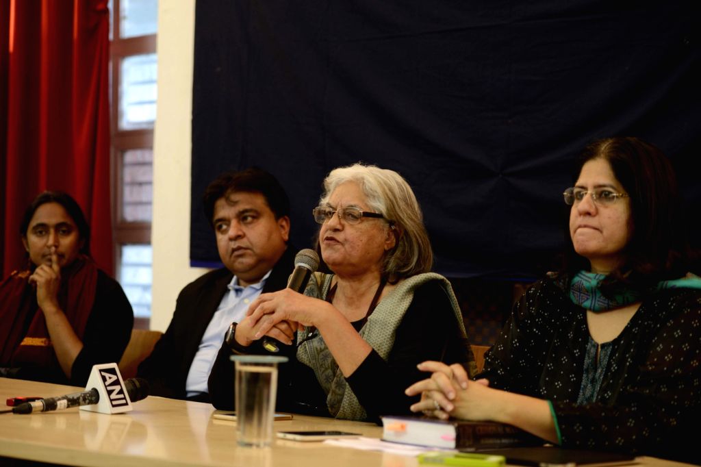 Indira Jaising objects to Bains' entry in SC in car