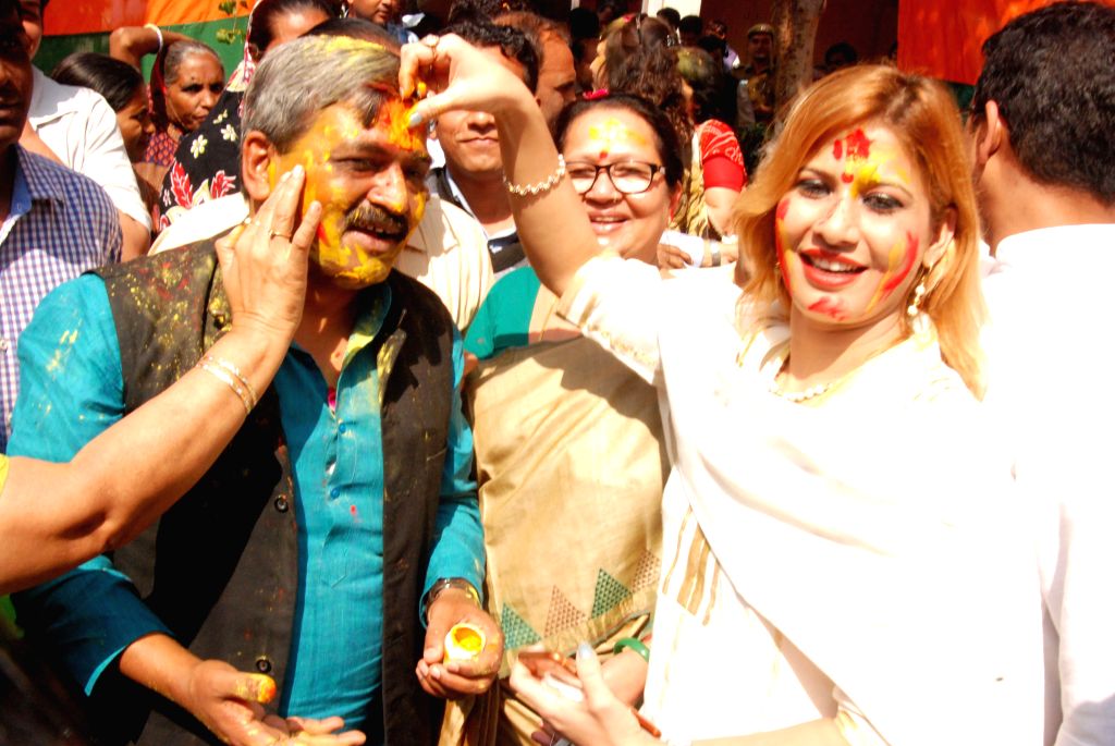 Holi Milan programme - BJP
