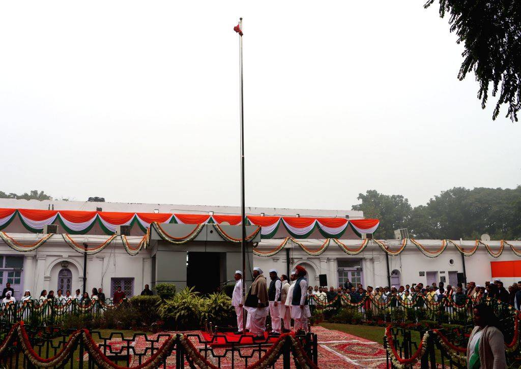 New Delhi : Congress leaders attend the Flag hoisting ceremony on the ...