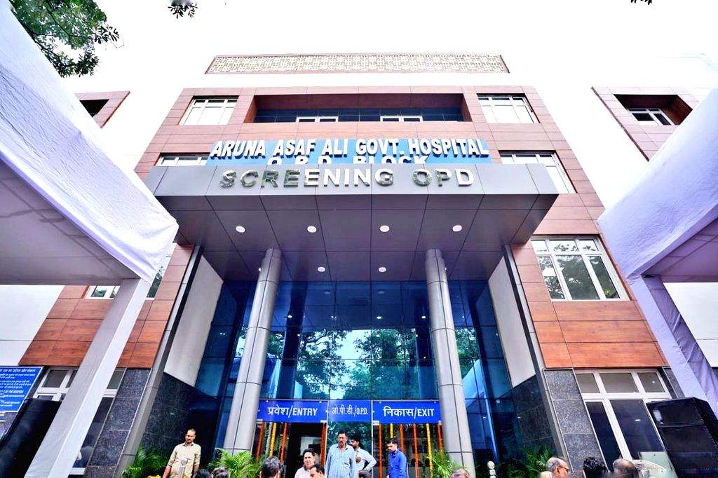 New Delhi : Delhi CM Arvind Kejriwal inaugurates new OPD Block at Aruna ...
