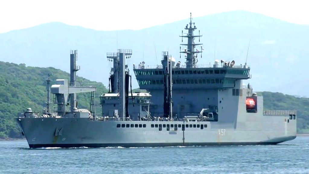 India's 'Shakti' reaches Colombo with oxygen to battle Covid