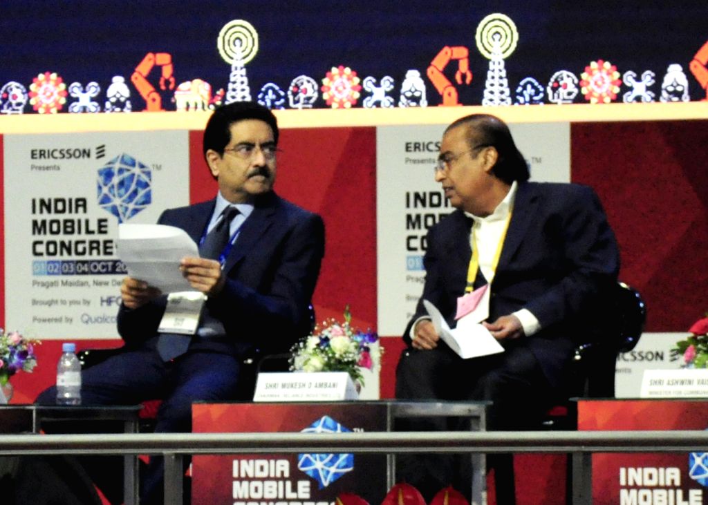 New Delhi:Kumar Mangalam Birla with Mukesh Ambani during the 6th India ...