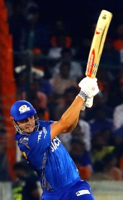 IPL 2023: Green's unbeaten 64, Tilak's cameo power Mumbai to 192/5 ...