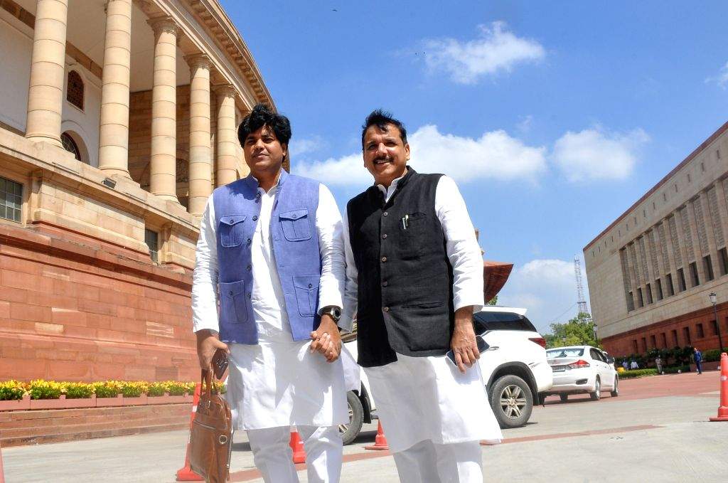 New Delhi : MPs arrives At Parliament House during the special session ...