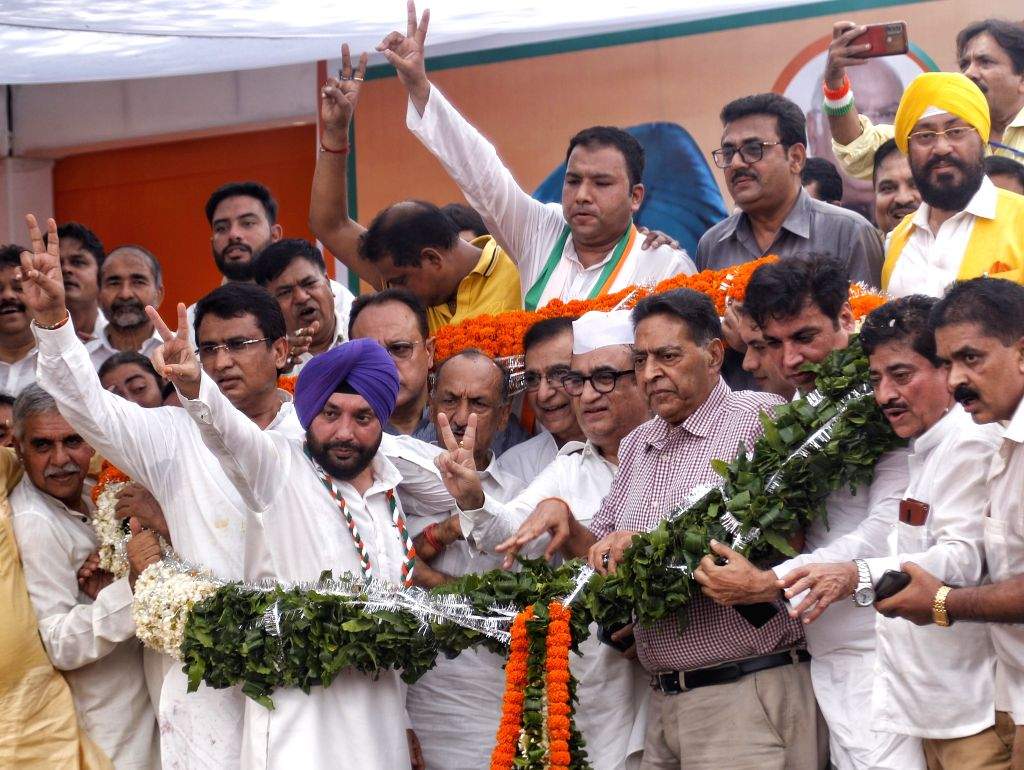 New Delhi : Newly appointed DPCC President Arvinder Singh Lovely during ...