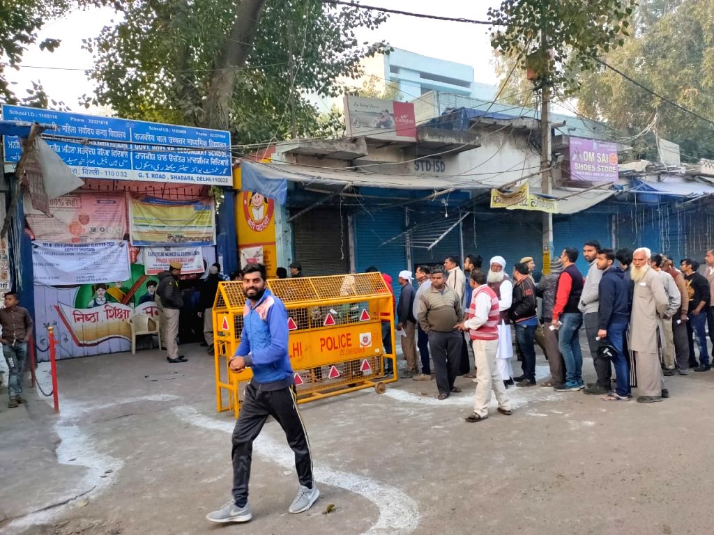 Delhi polls: 27.48% voter turnout till 2 p.m.