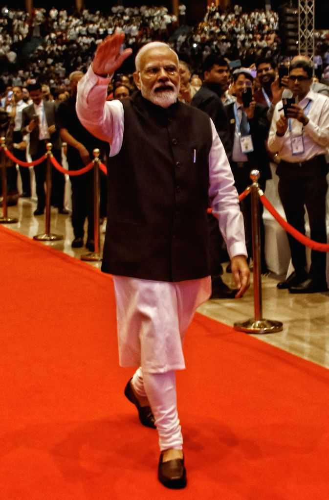 New Delhi : PM Narendra Modi at the 7th Edition of the India Mobile ...
