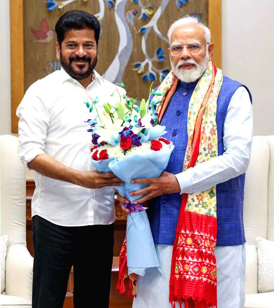 PM Narendra Modi meets Telangana CM A. Revanth Reddy