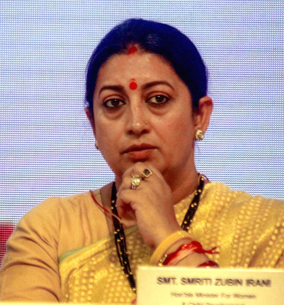 New Delhi : Union Minister Smriti Irani attends the 'Lakhpati Didi ...