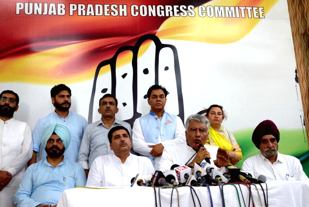 Jakhar assumes charge Punjab Congress chief