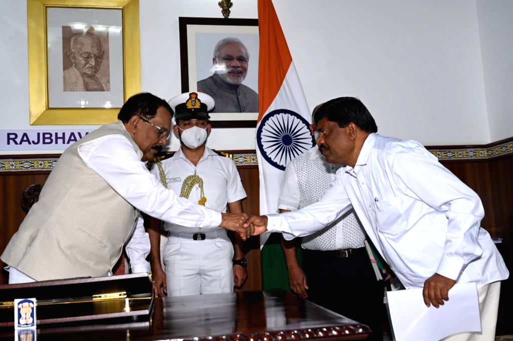 Newly elected Sanvordem MLA-elect Ganesh Gaonkar takes oath as pro-tem ...
