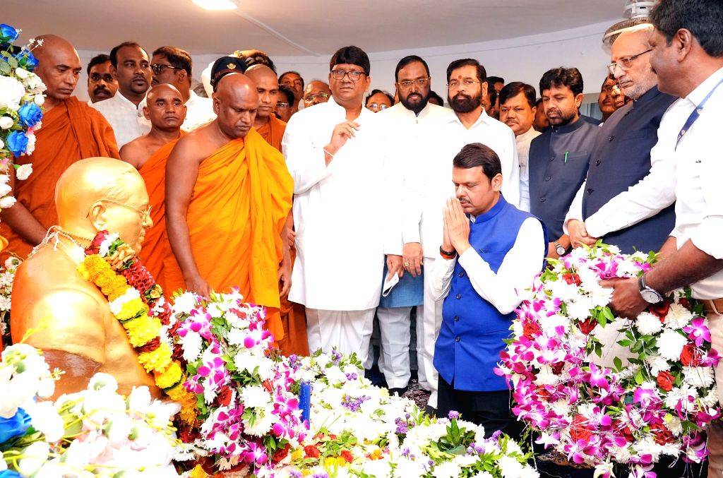 Newly sworn-in Maharashtra CM Devendra Fadnavis pays tribute to Dr ...