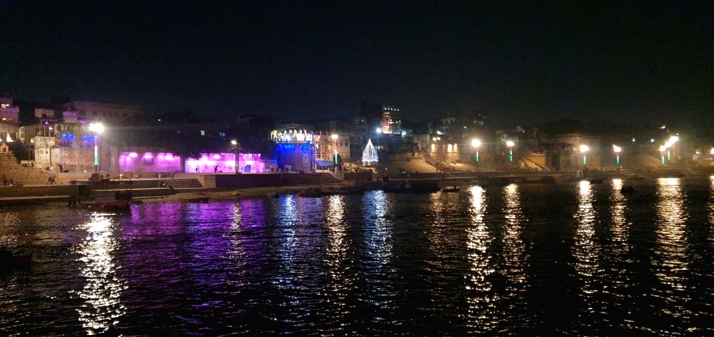 Varanasi: Nightlife in Varanasi UP.
