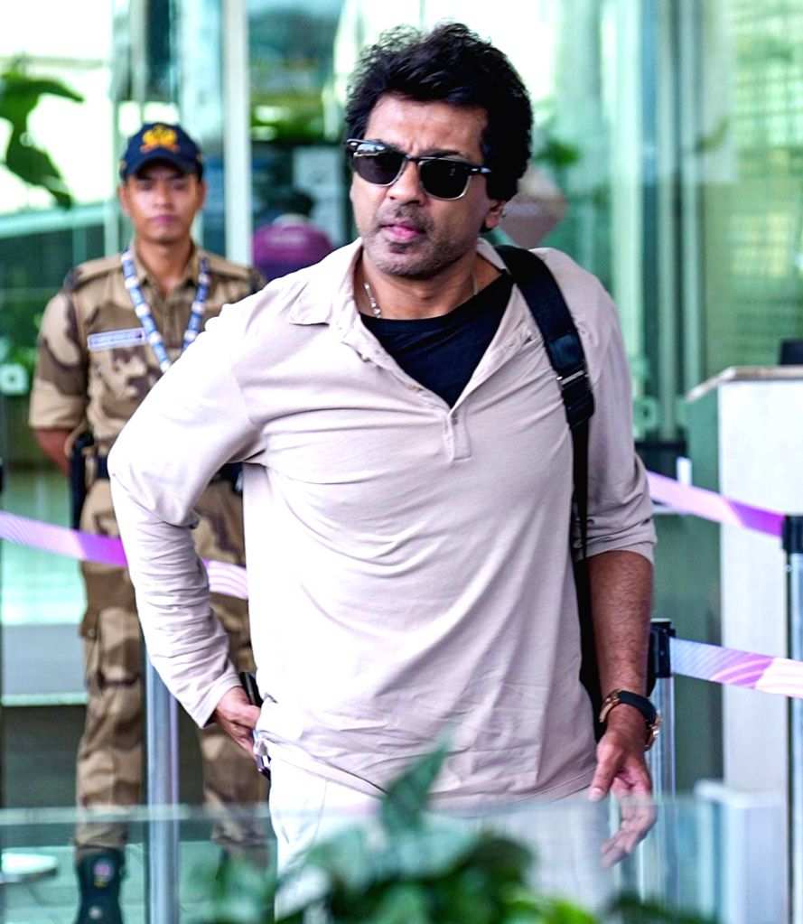 Nikhil Dwivedi Spotted at Airport