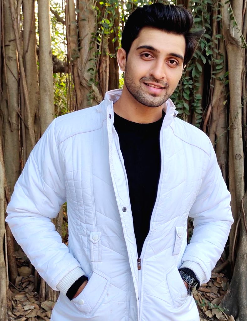 Free photo : Nikhil Parmar on his Hindi debut with web series 'Chawl ...
