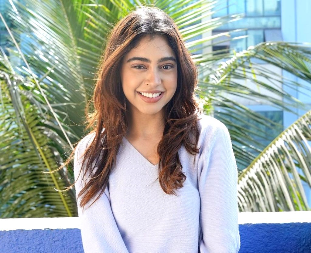 No Holi-day for Niti Taylor as she shoots for 'Bade Acche Lagte Hai 2'