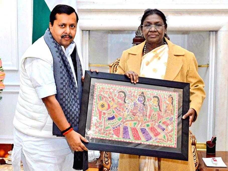 Nitin Nabin Meets President Murmu