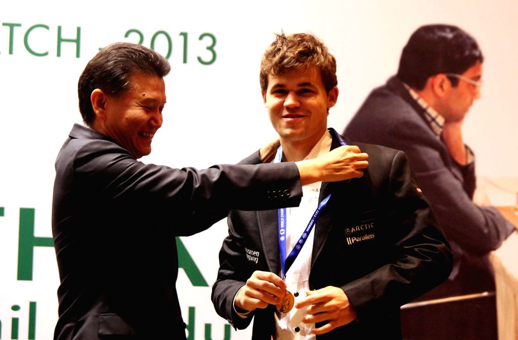 Jayalalithaa presents winner trophy to Magnus Carlsen the winner of ...