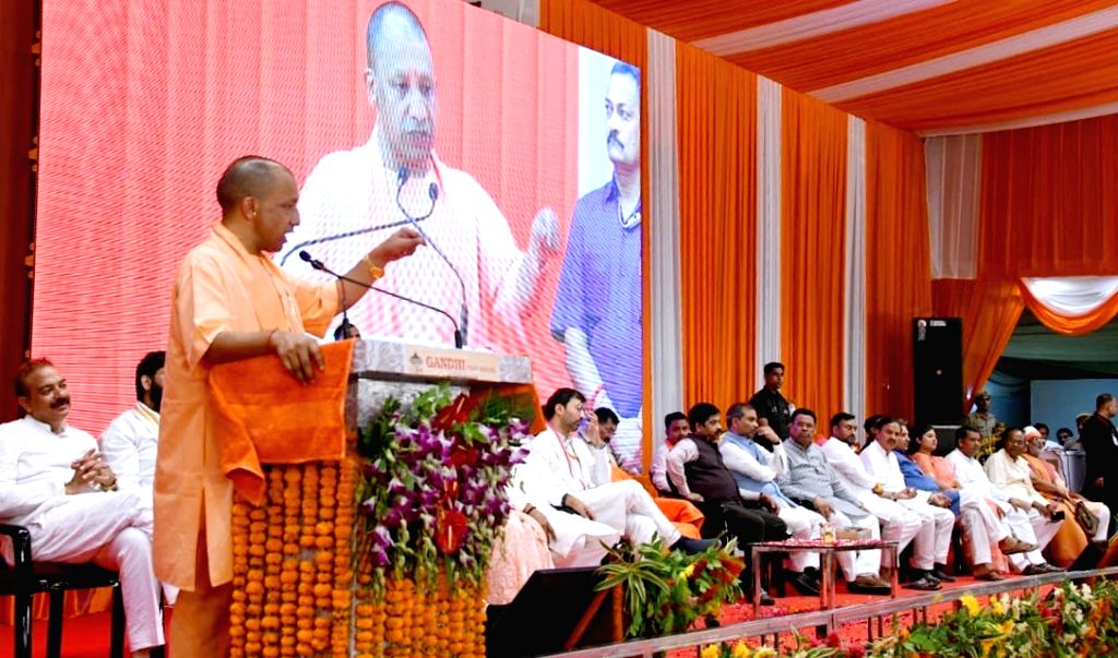 Free Photo: Now decisive battle against drug mafia in UP - Chief Minister.