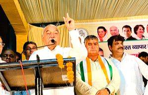 On campaign trail, Bhupinder Hooda says Congress will fulfil all its ...